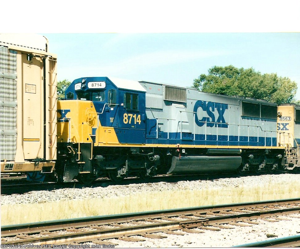 CSX 8714